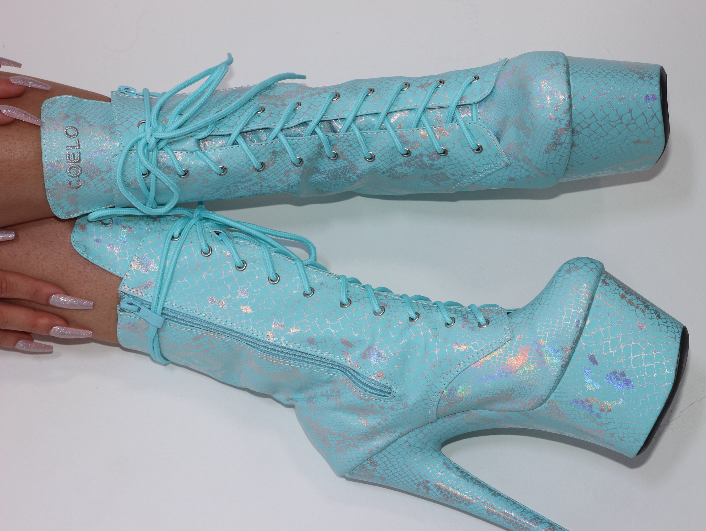 COELO HEELS